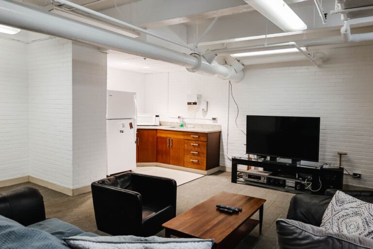 Knox Residence - Stay at U of T